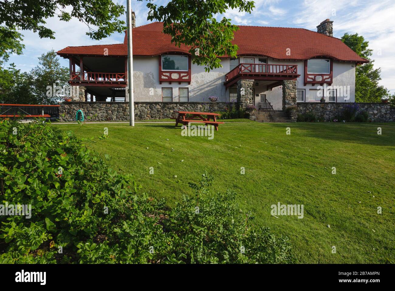 Weeks State Park - John Wingate Weeks Estate on the summit of Mt ...
