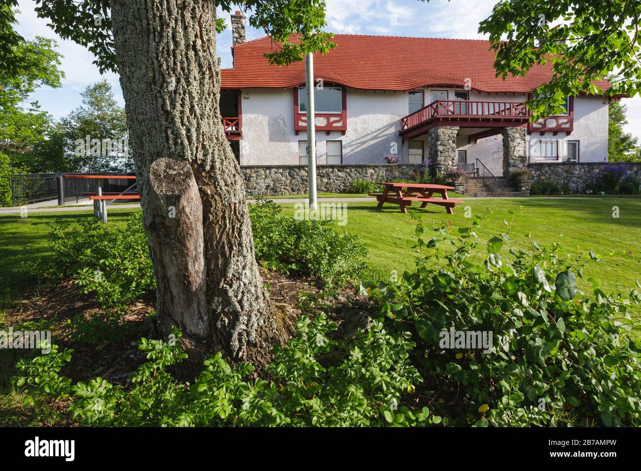Weeks State Park - John Wingate Weeks Estate on the summit of Mt ...