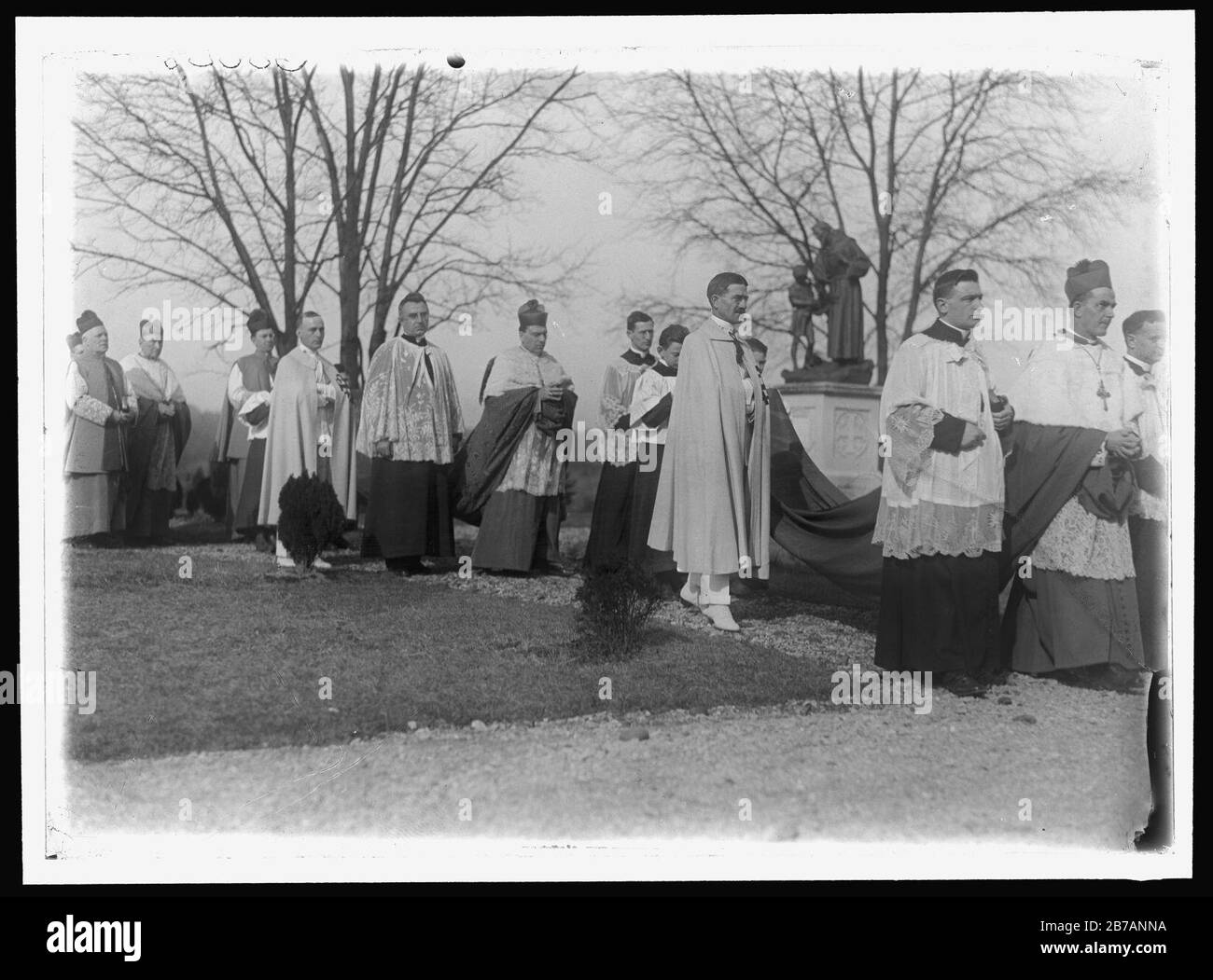 Apolstolic hi-res stock photography and images - Alamy