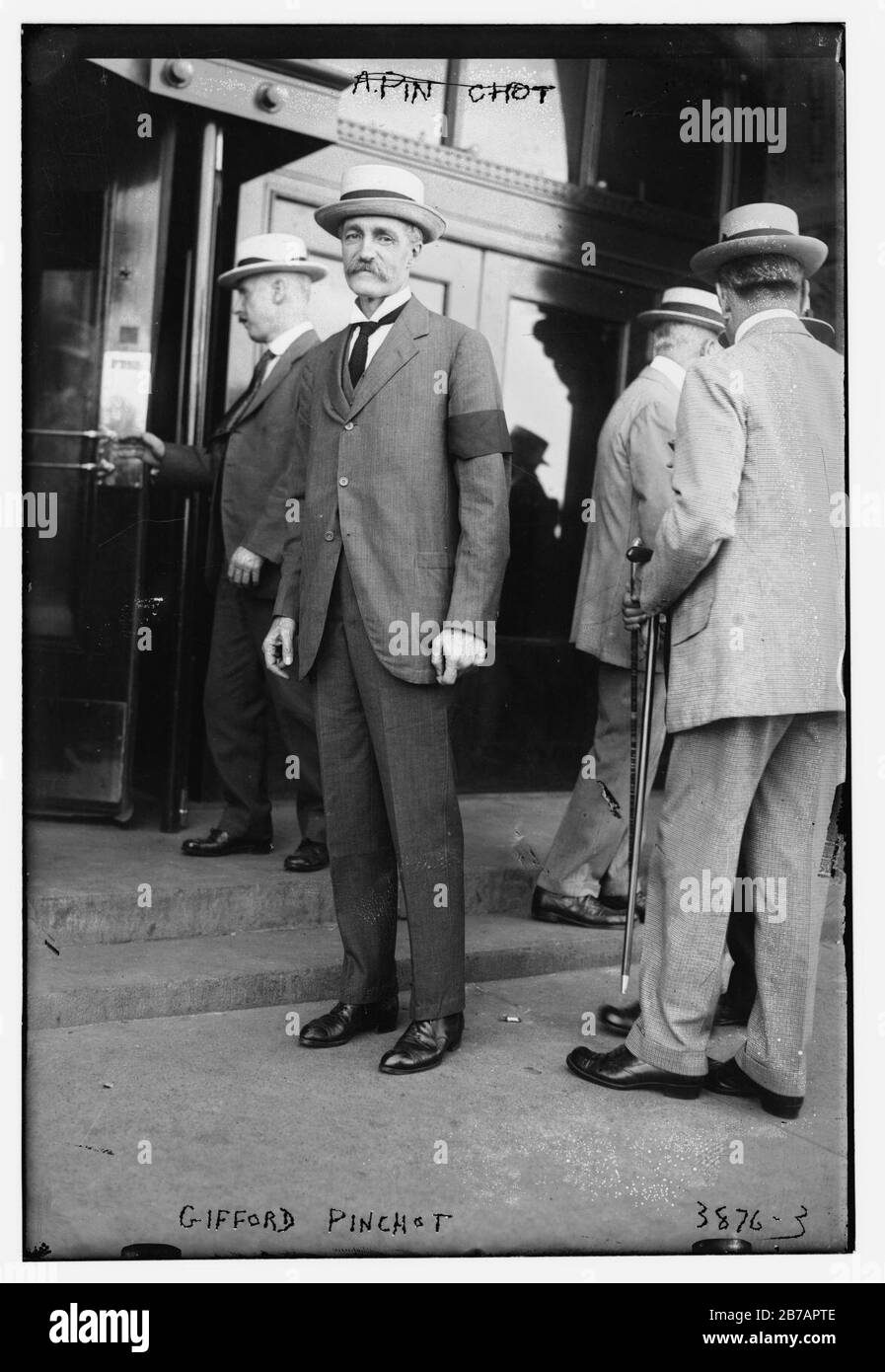 Pinchot vintage hi-res stock photography and images - Alamy