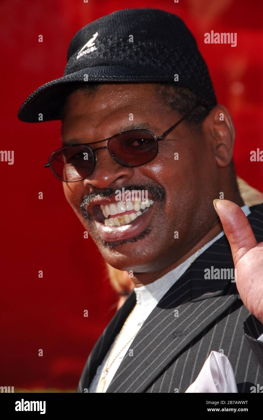 Leon Spinks's Instagram, Twitter & Facebook on IDCrawl