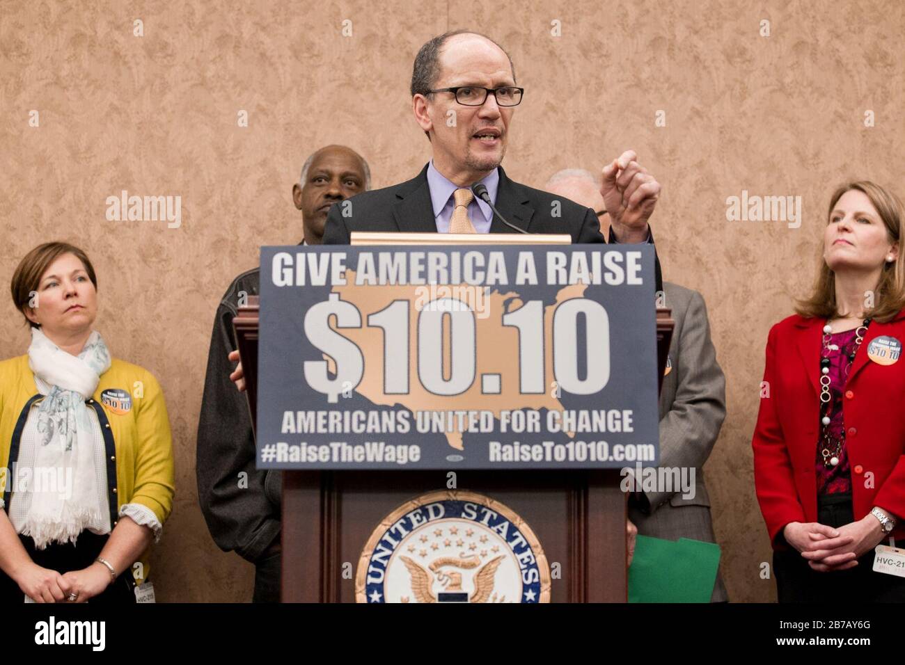Gina Schaefer, Ruben Jones, Thomas Perez and Liz Shuler, 2014 Stock Photo - Alamy