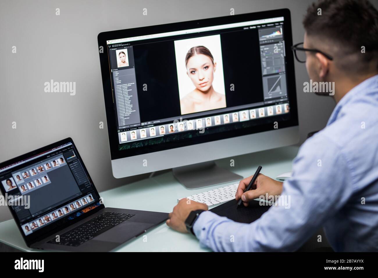 Hand editing hi-res stock photography and images - Alamy