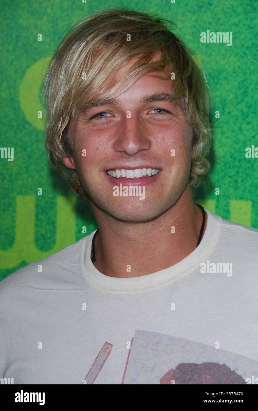 Red carpet retro 2006 ryan hansen hi-res stock photography and images ...