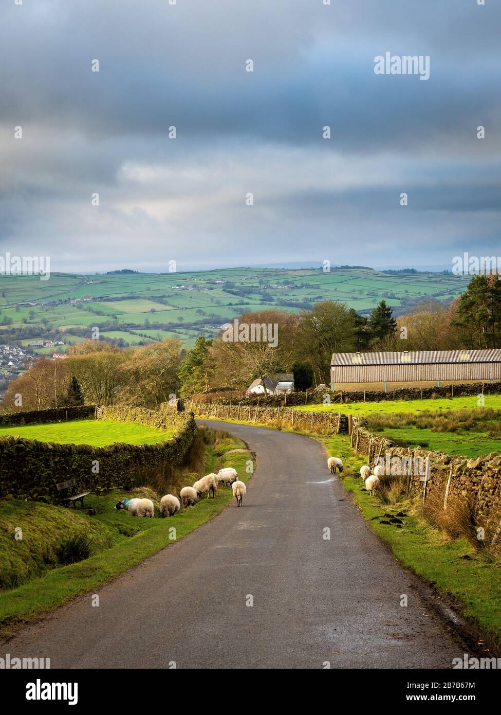 Iconic yorkshire village hi-res stock photography and images - Alamy