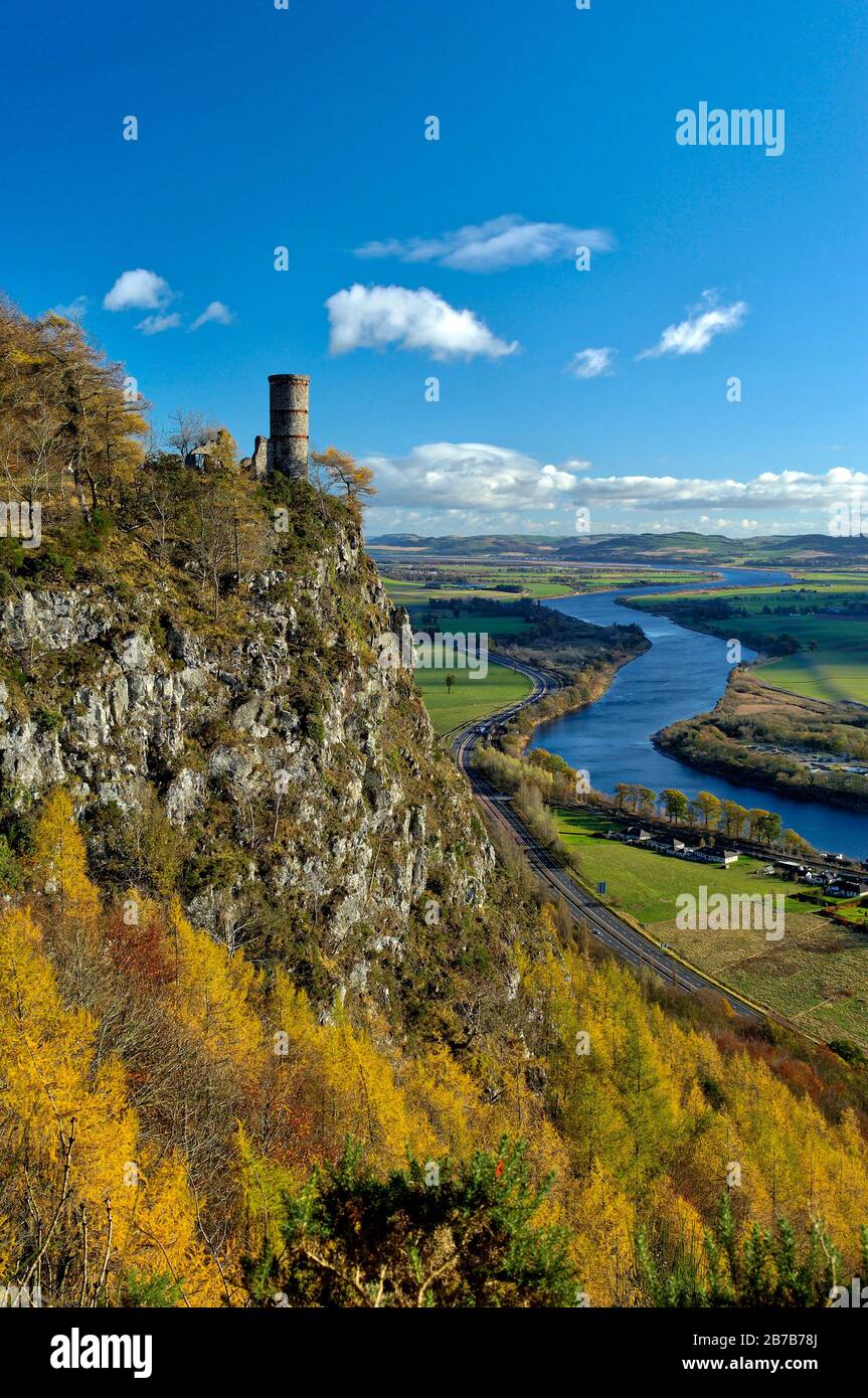 Kinnoull hill tower hi-res stock photography and images - Alamy