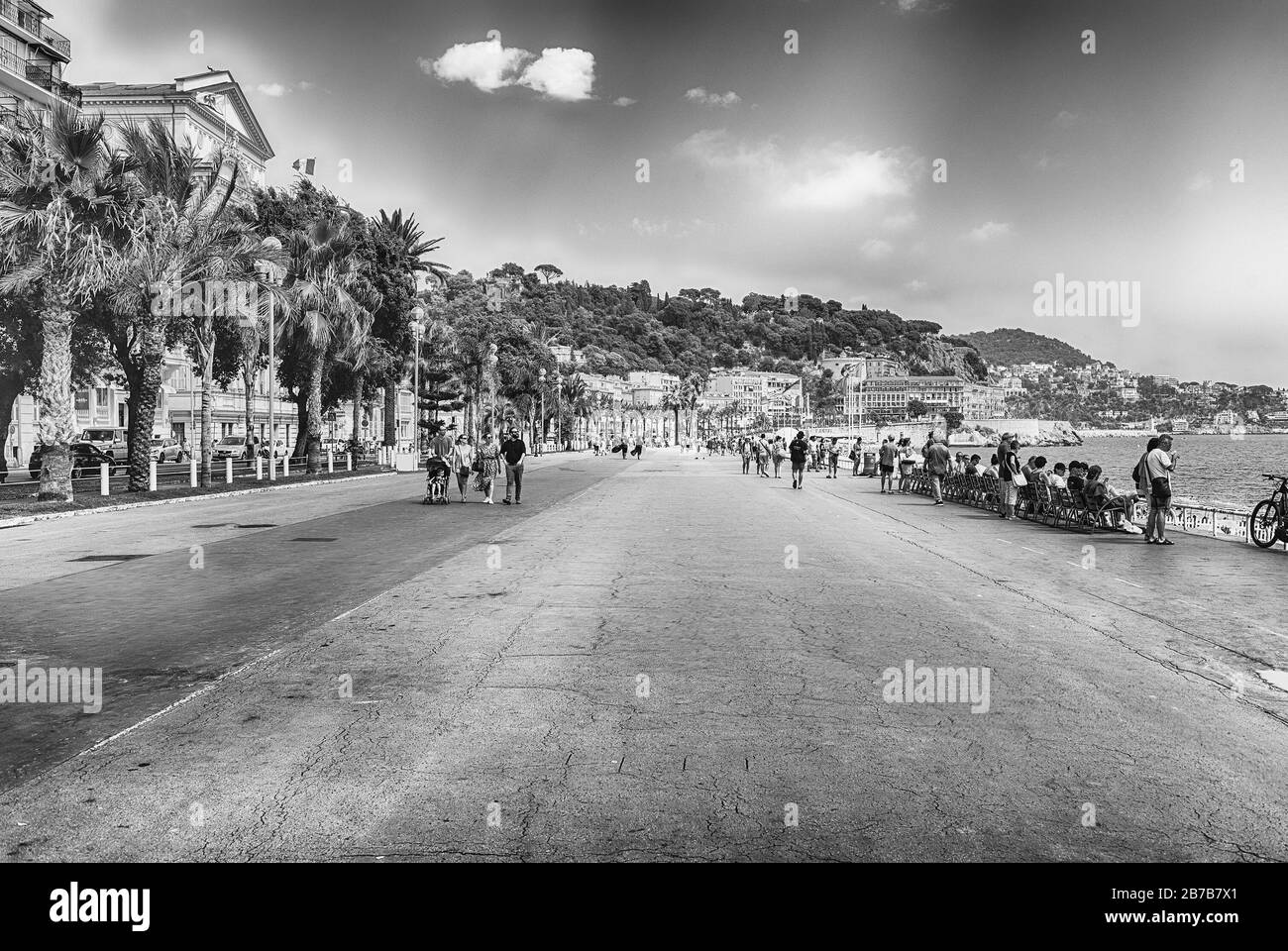 Beach promenade walkway Black and White Stock Photos & Images - Alamy