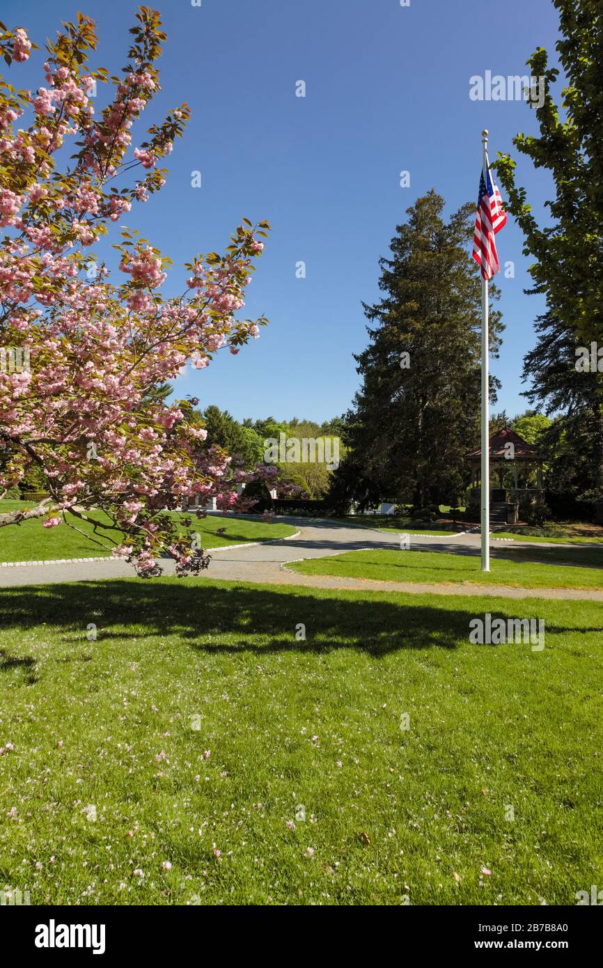 Atkinson Common (designed in 1893-1894) in Newburyport, Massachusetts ...