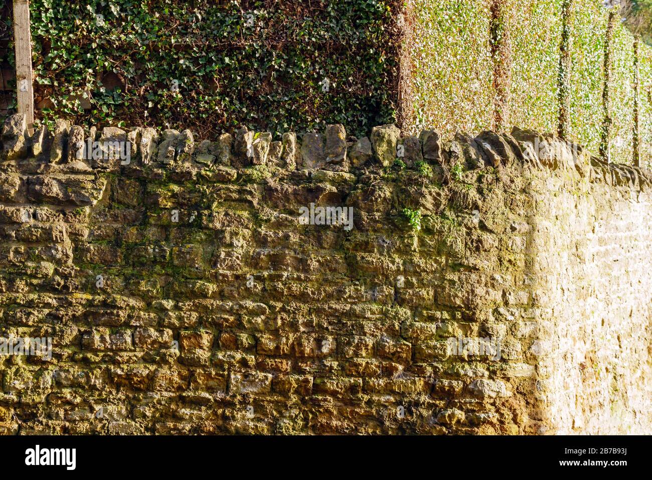 old stone wall building texture in england uk Stock Photo - Alamy
