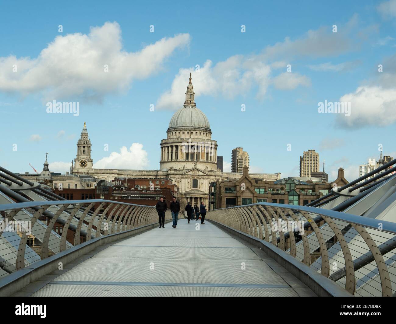 Millennium Bridge with St Pauls Cathedral behind, London Stock Photo ...
