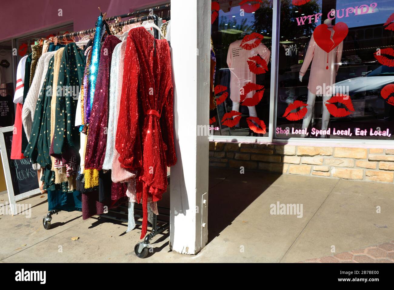 Pavement rack hi-res stock photography and images - Alamy