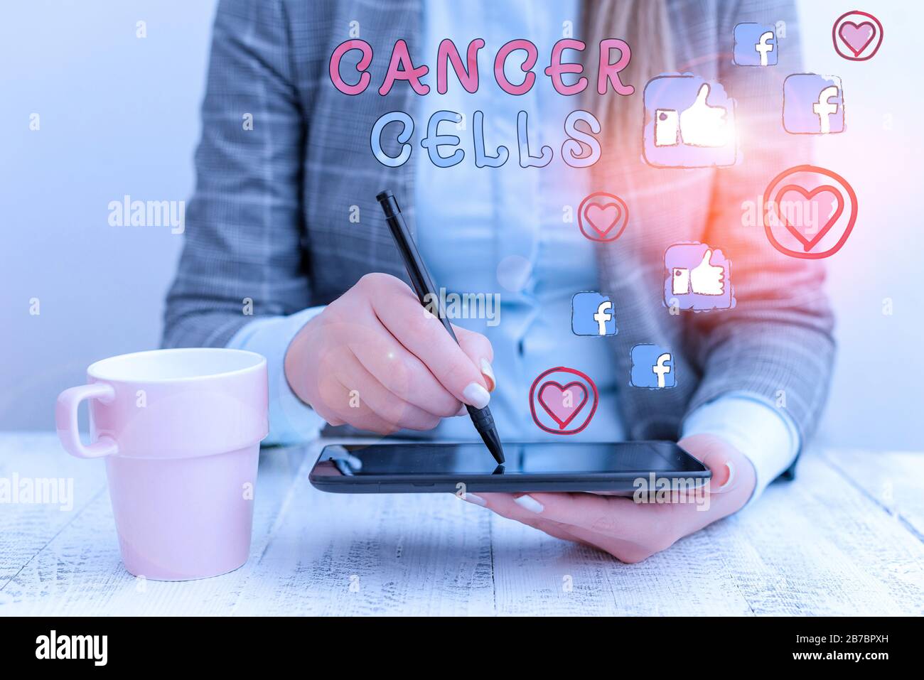 Solid tumors hi-res stock photography and images - Alamy