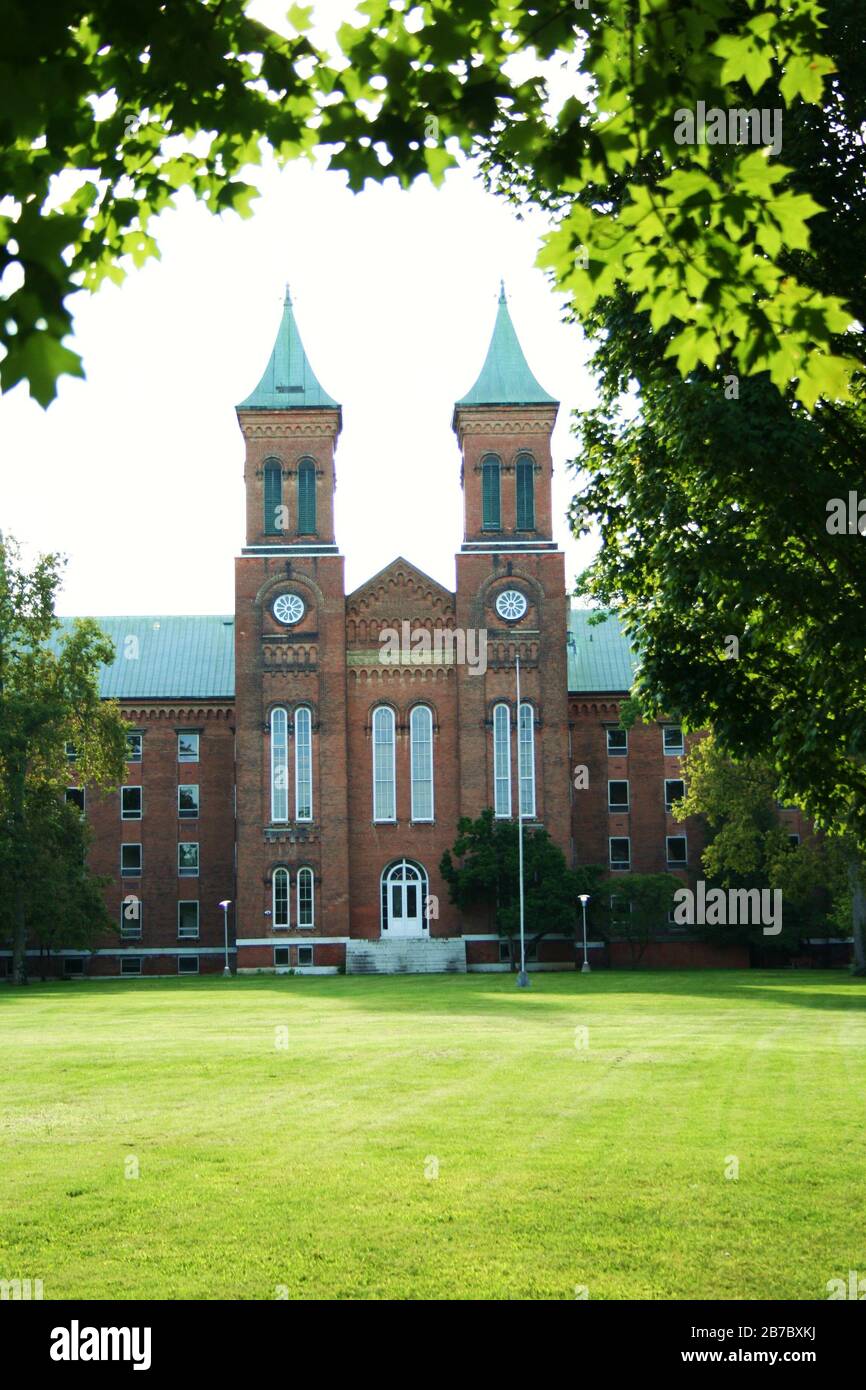 Yellow springs ohio hi-res stock photography and images - Alamy