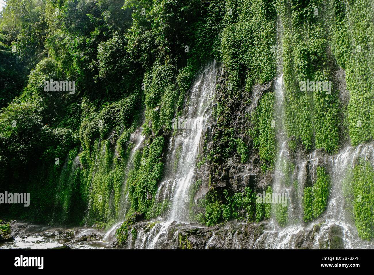 Beautiful and scenic view of Asik-asik Falls in Alamada, Cotabato ...