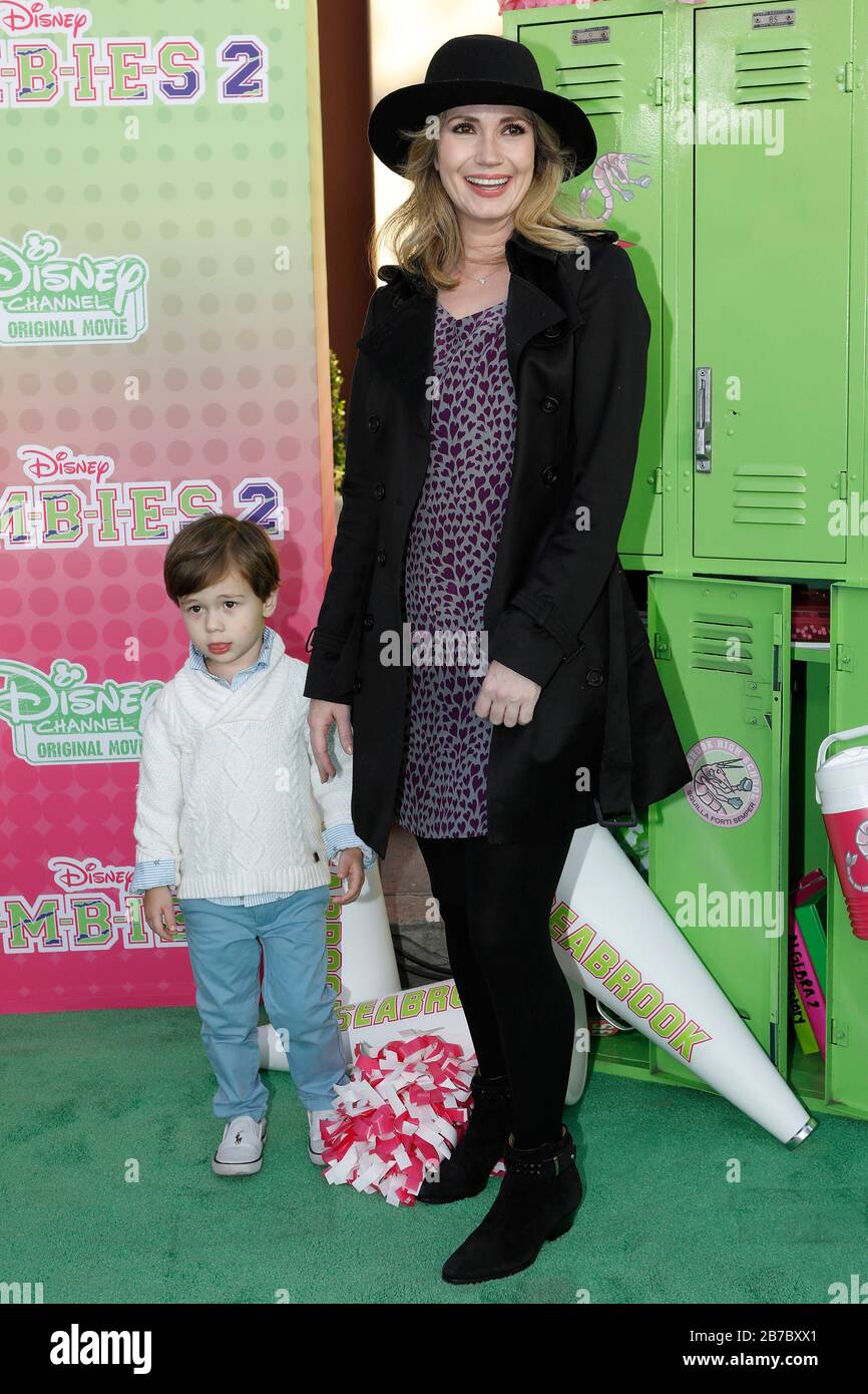 January 25, 2020, Burbank, CA, USA: LOS ANGELES - JAN 25: Hayden Joel ...