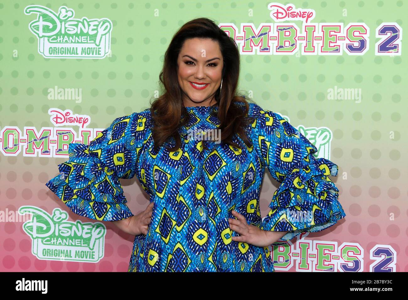 January 25, 2020, Burbank, CA, USA: LOS ANGELES - JAN 25: Katy Mixon at ...