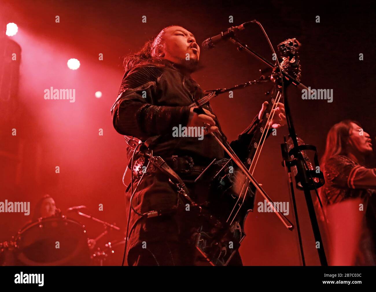 The hu gig hi-res stock photography and images - Alamy