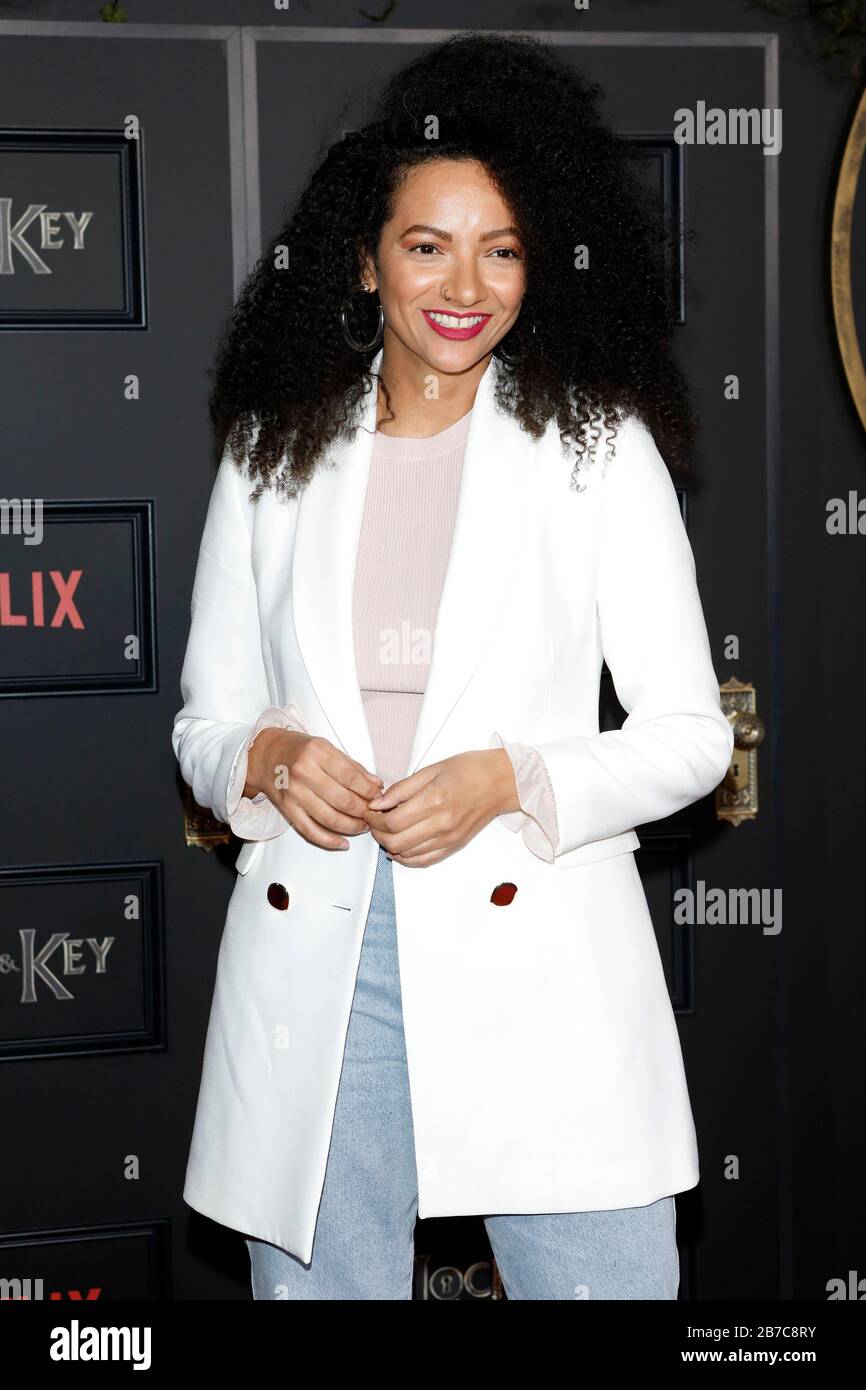 February 5, 2020, Los Angeles, CA, USA: LOS ANGELES - FEB 5: Kendall ...