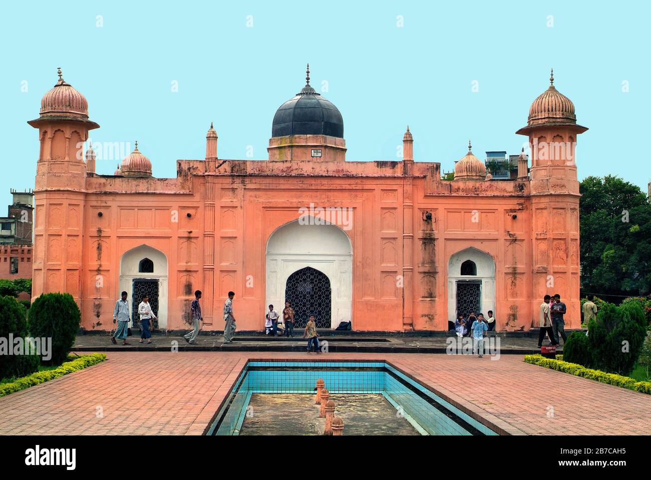 Mausoleum of bibipari hi-res stock photography and images - Alamy