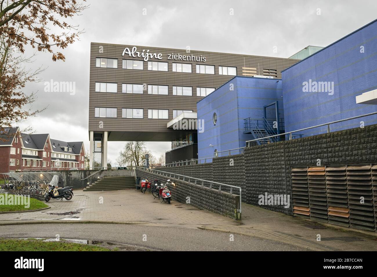 Modern hospital with name "Alrijne ziekenhuis" in the town of Alphen ...