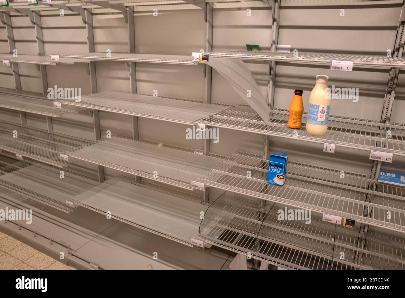 Milk section hi-res stock photography and images - Alamy