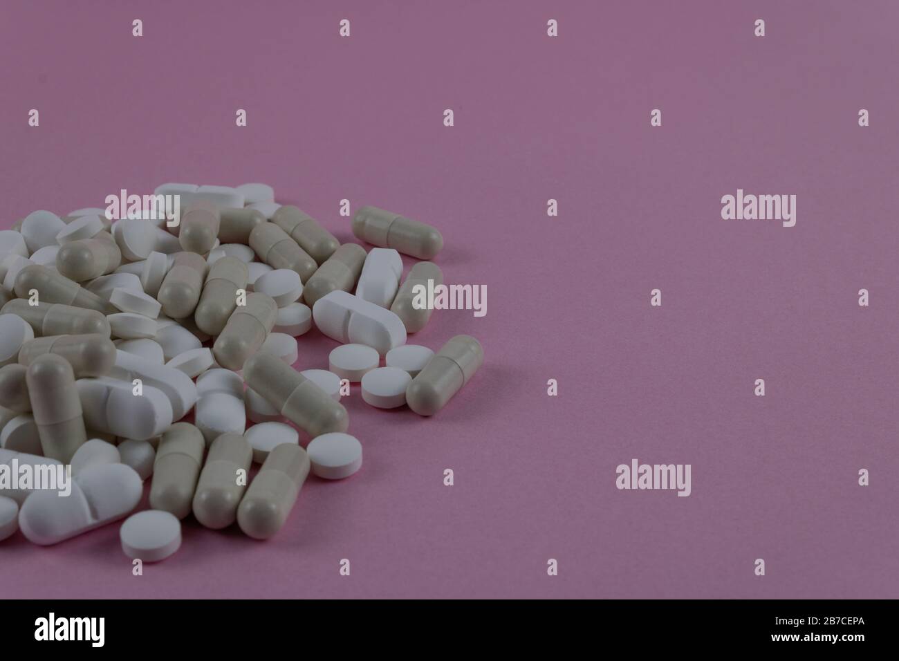 Different types of drugs hi-res stock photography and images - Alamy