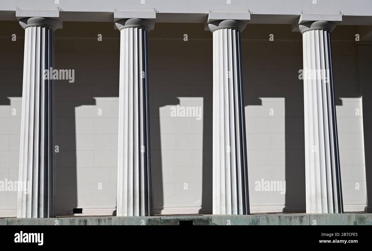 Ancient Greek columns exterior detail Stock Photo - Alamy