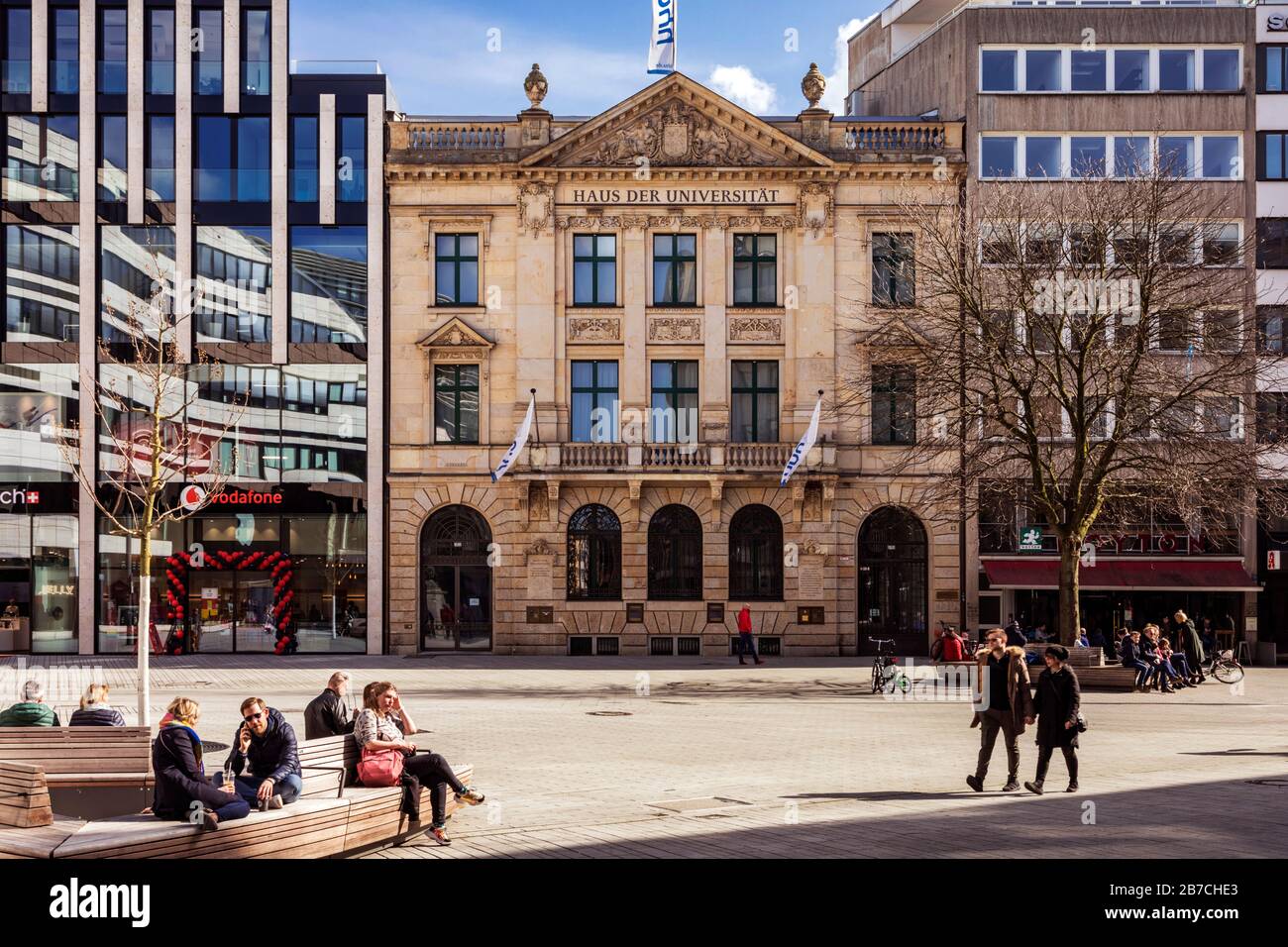 Ko bogen hi-res stock photography and images - Alamy