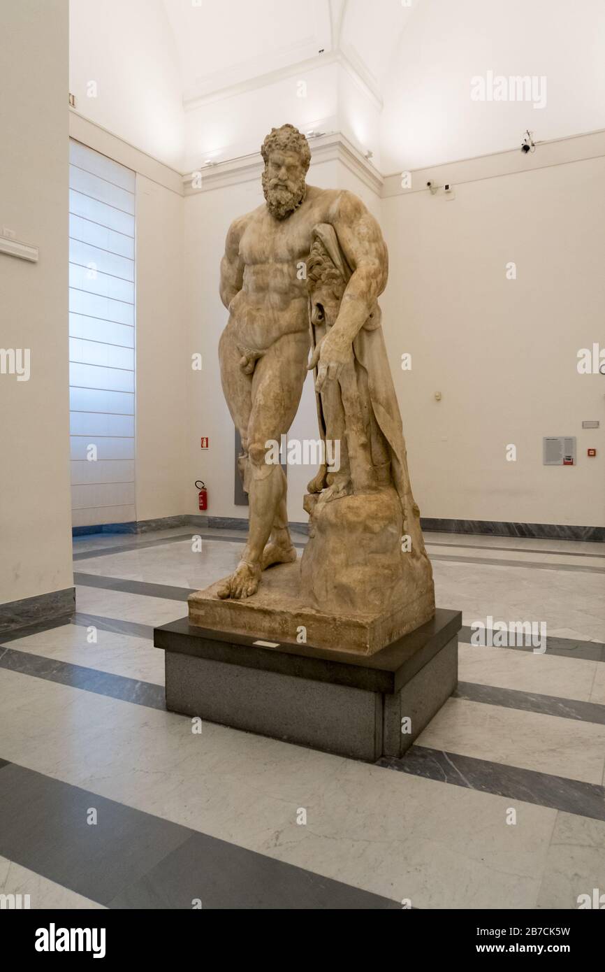 Farnese hercules hi-res stock photography and images - Alamy