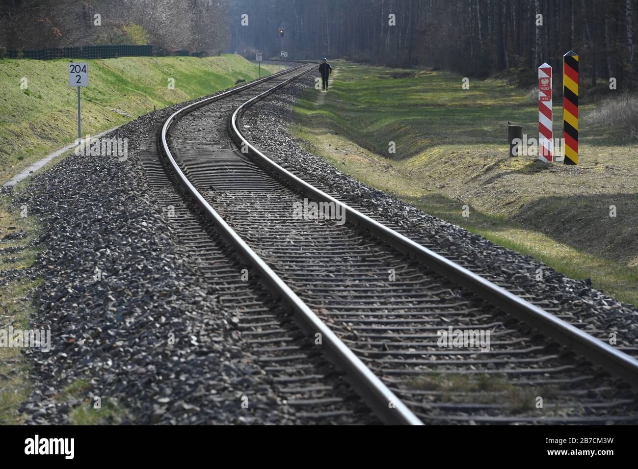 Germany closed border crossing person hi-res stock photography and ...