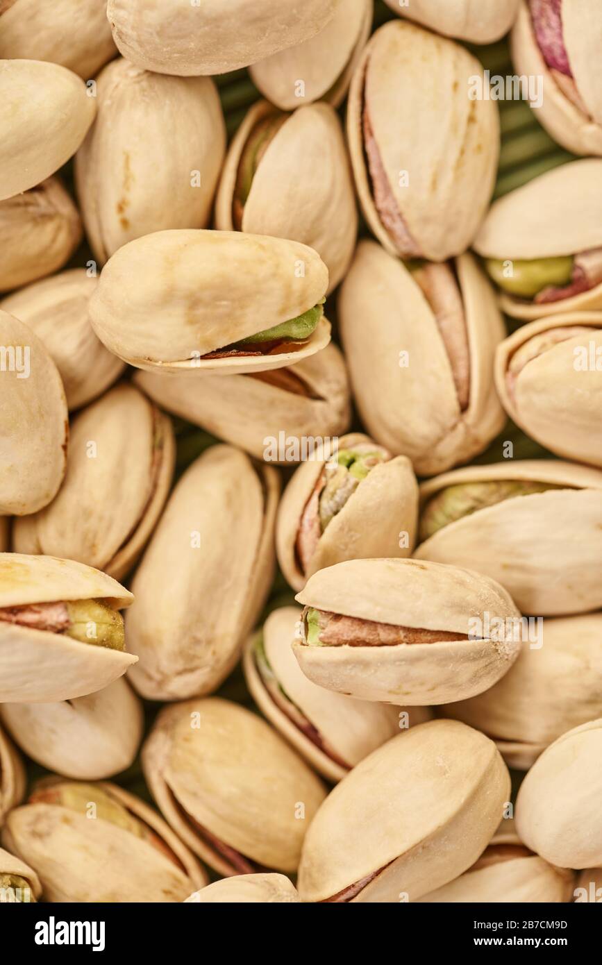 food background texture of pistachios close-up Stock Photo - Alamy