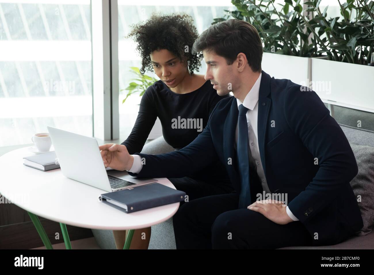 Insurance company employees hi-res stock photography and images - Alamy