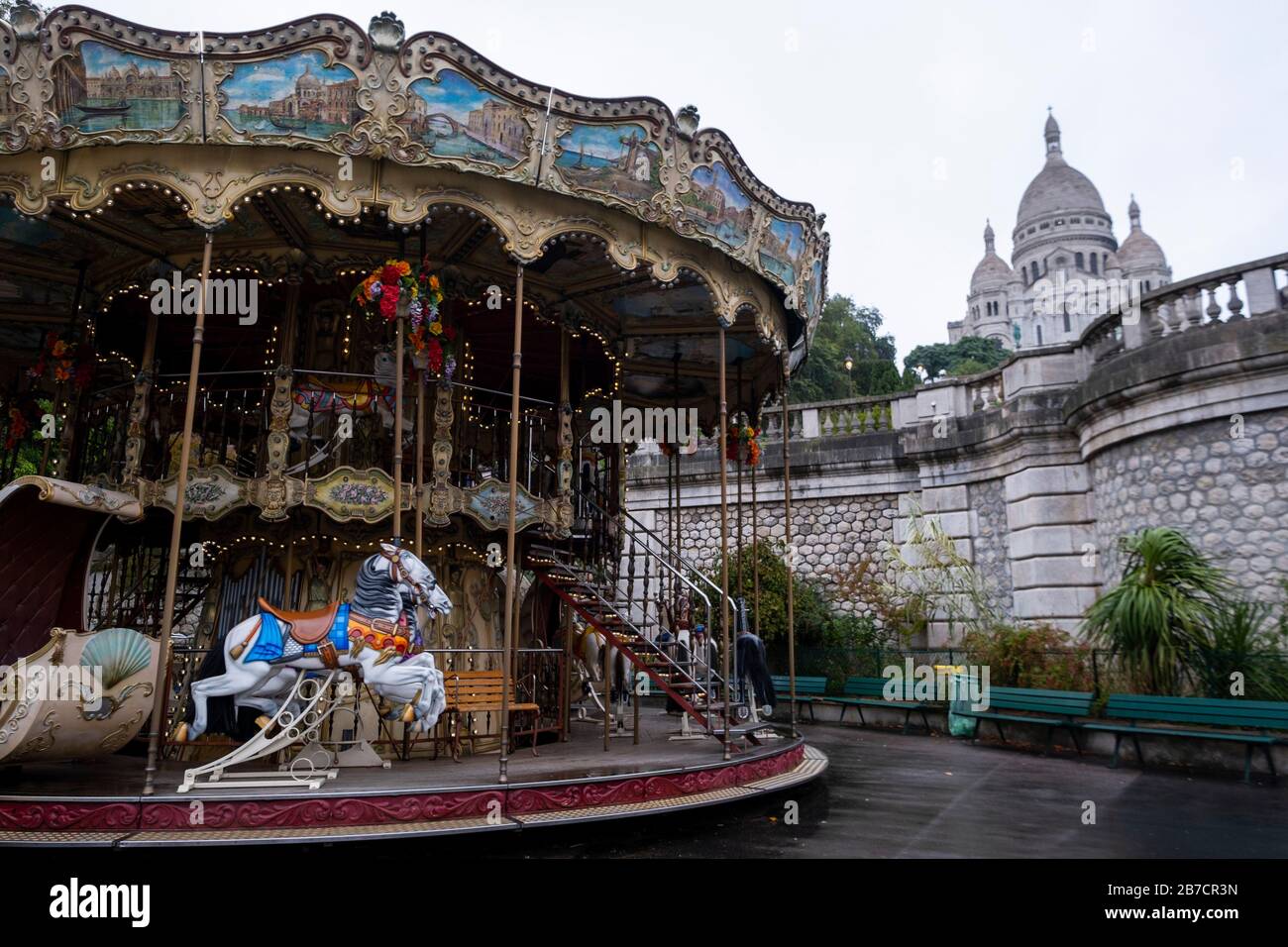 Carousel in paris france hi-res stock photography and images - Alamy