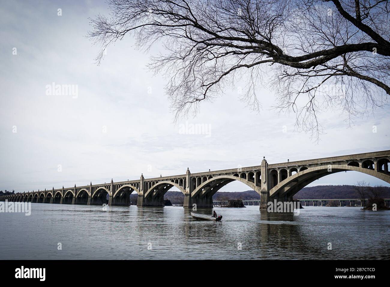 Concrete Deck Arch Bridge Stock Photo - Alamy