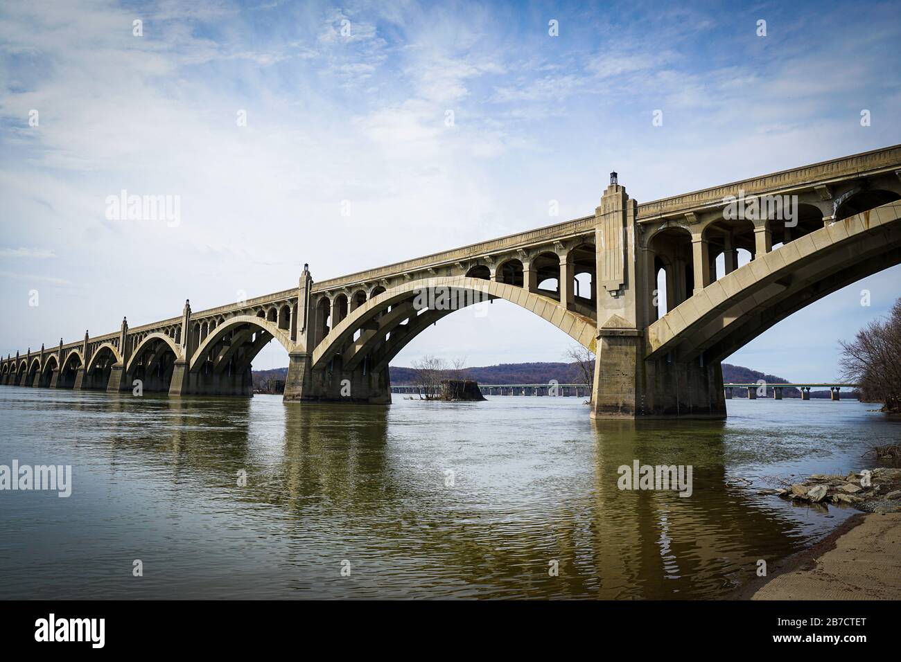 Concrete Deck Arch Bridge Stock Photo - Alamy