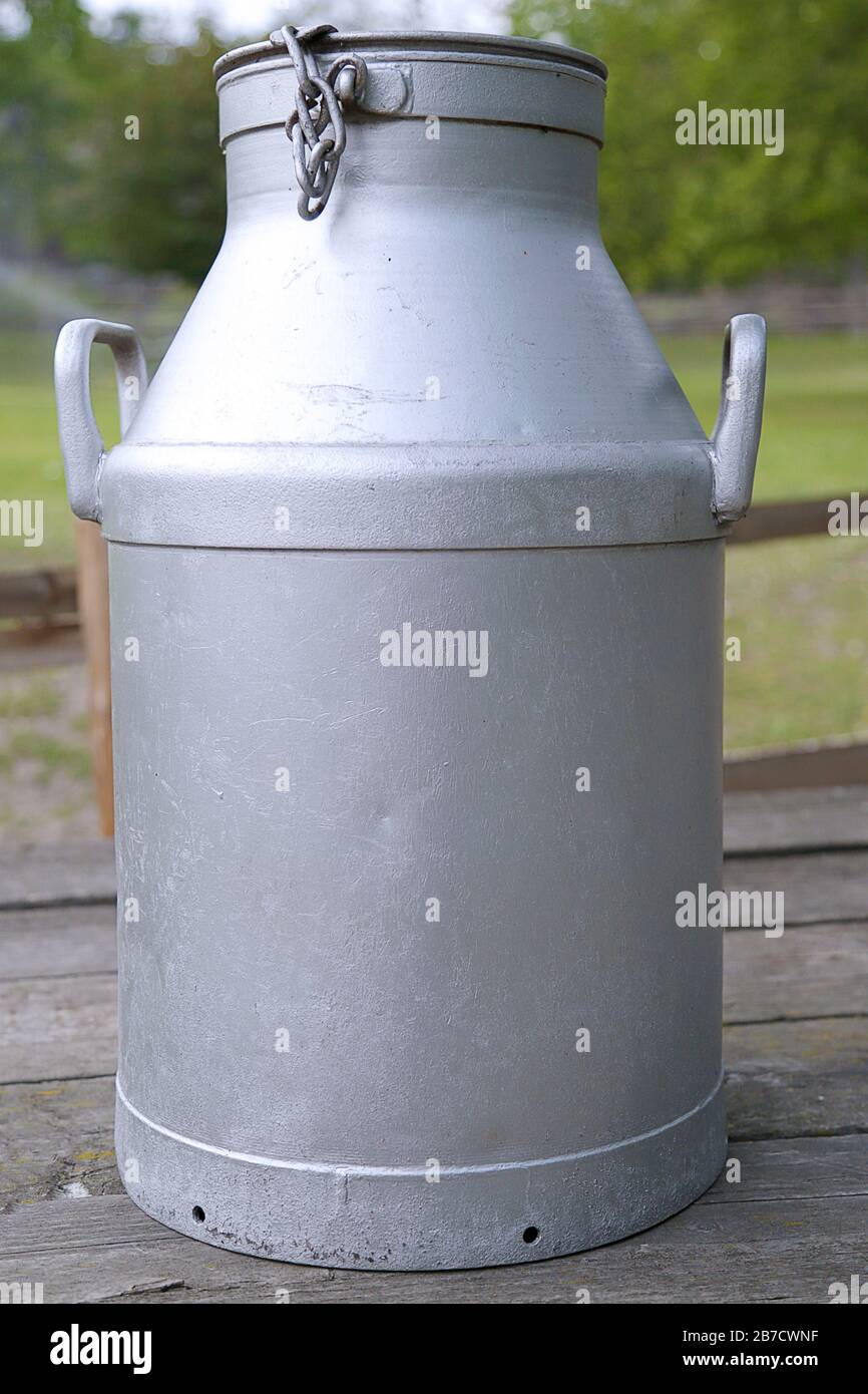 Aluminium milk churn hi-res stock photography and images - Alamy