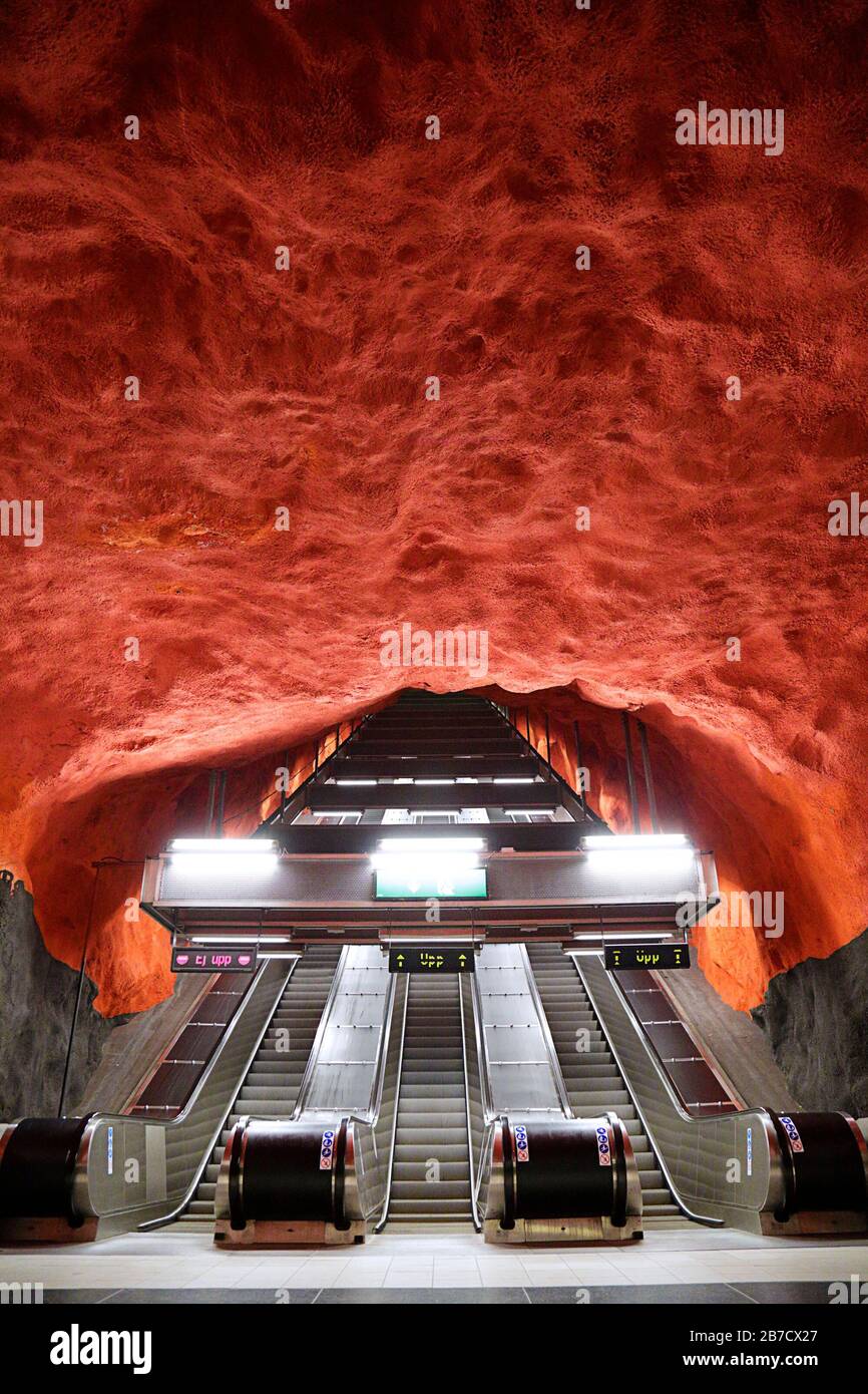 Solna centrum metro hi-res stock photography and images - Alamy