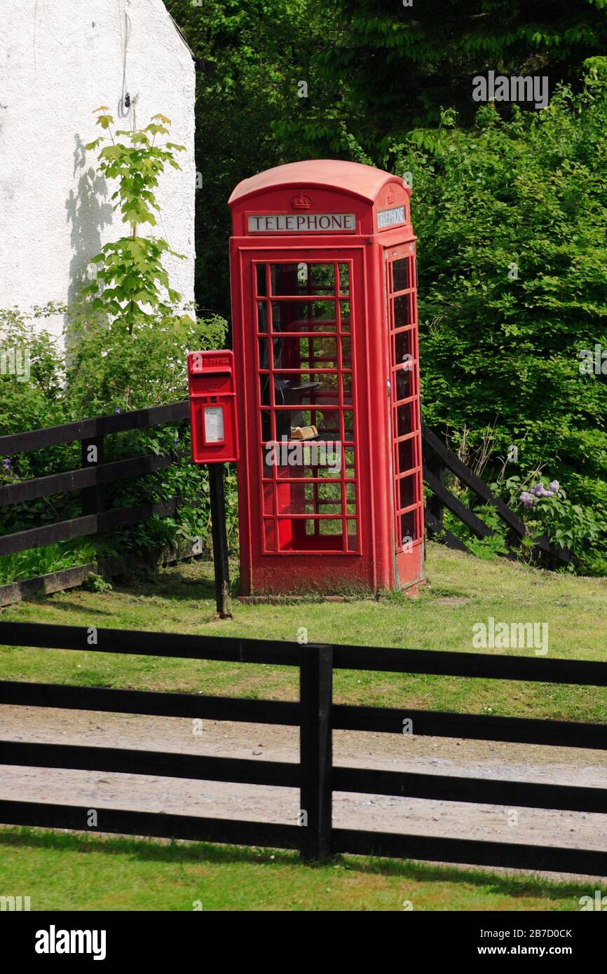 Red phonebooth in United kingdom Stock Photo - Alamy