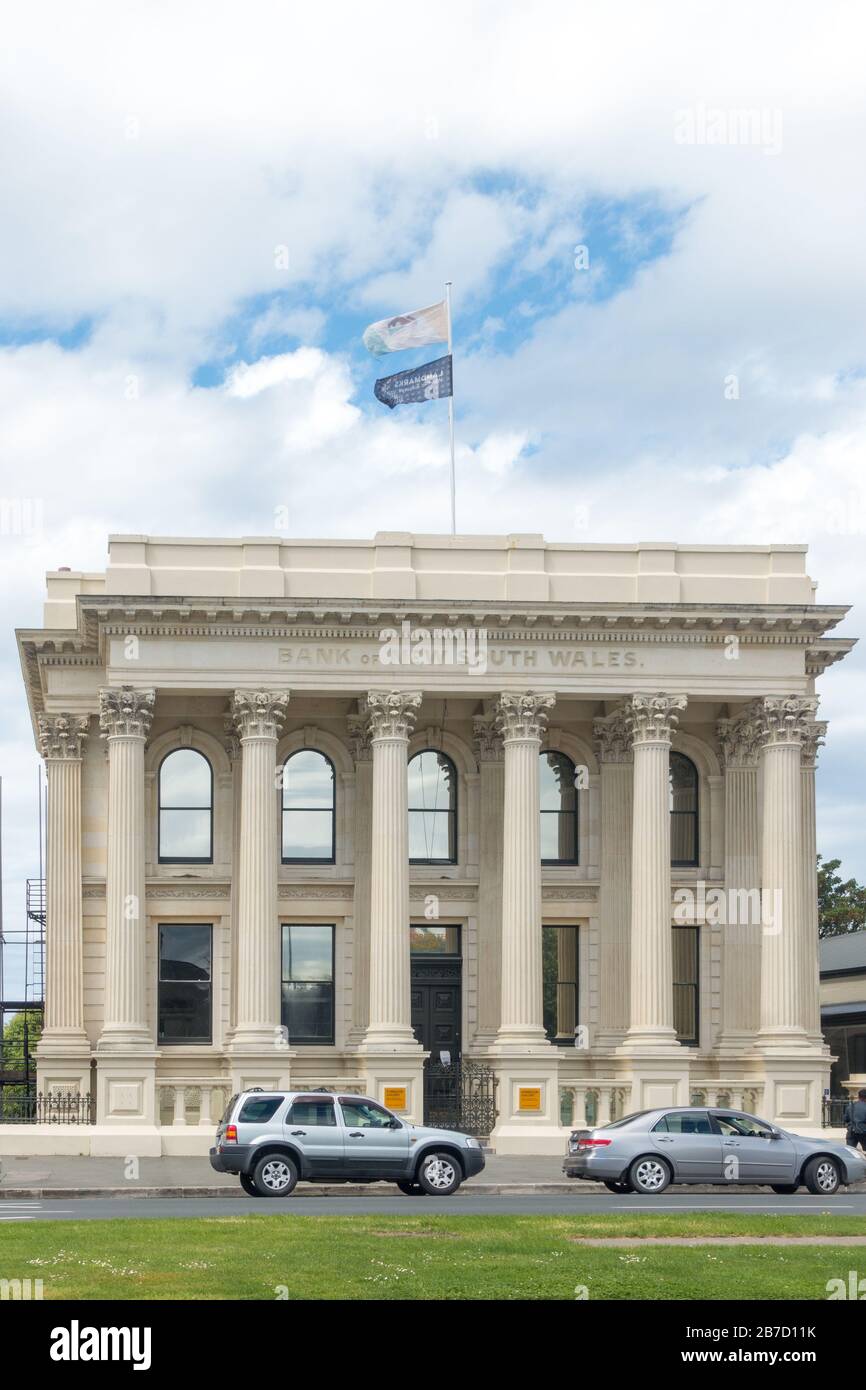 Oamaru is a town in New Zealands South Island. It is famous for its ...