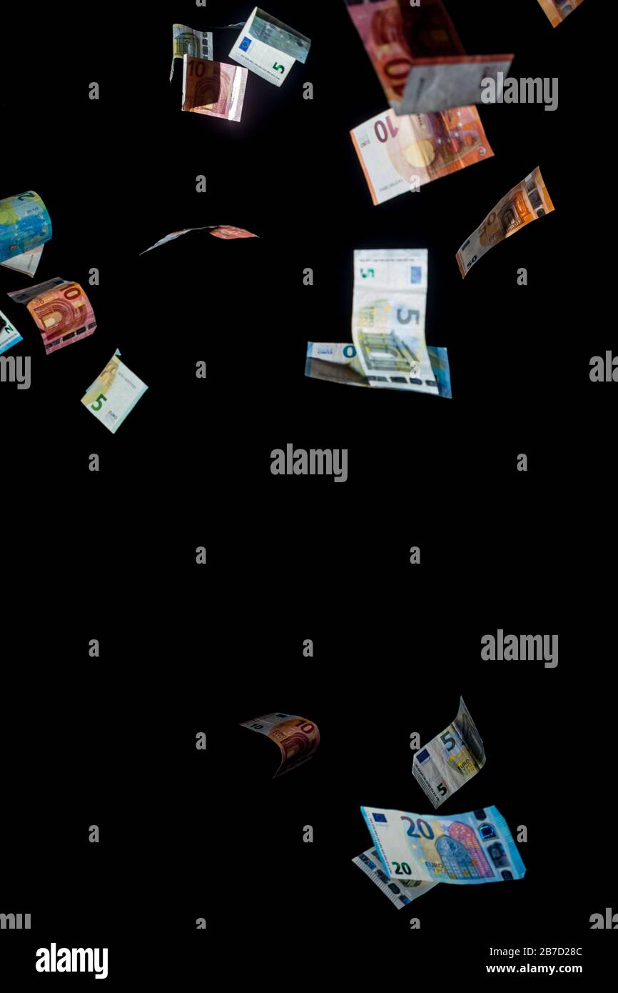 Money falling from sky hi-res stock photography and images - Alamy