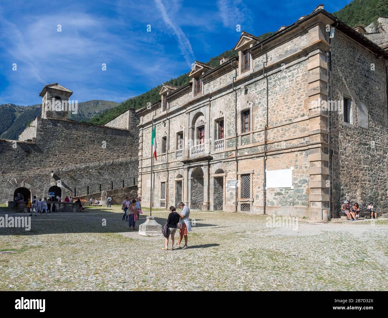 Fortress europe architecture hi-res stock photography and images - Alamy