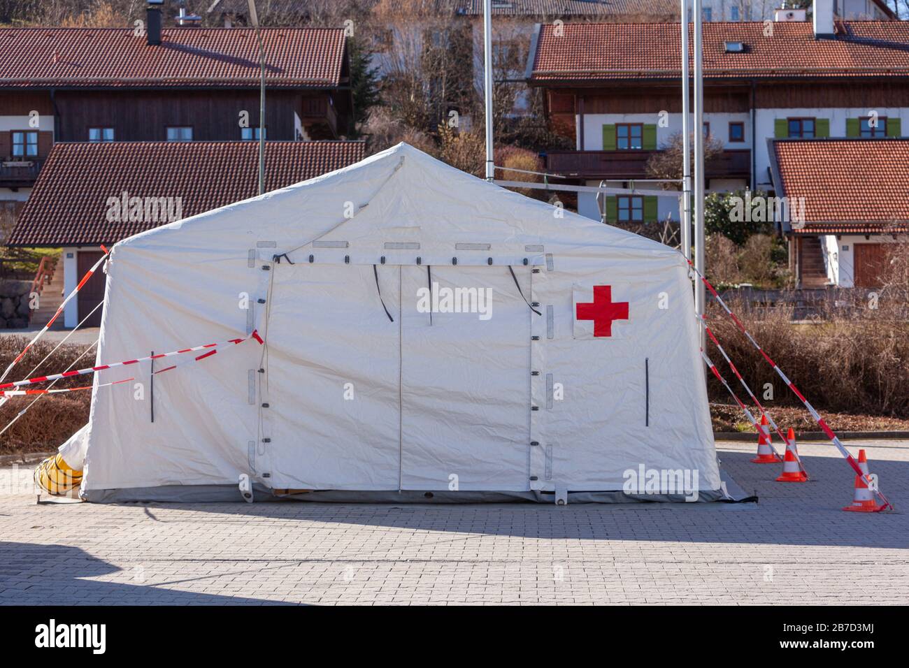 Laboratory tent hi-res stock photography and images - Alamy