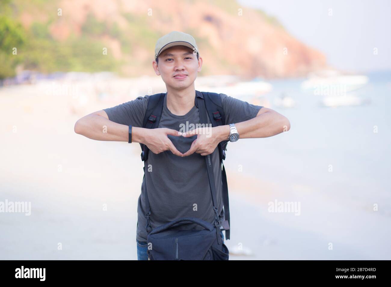 Hands doing heart sign hi-res stock photography and images - Alamy