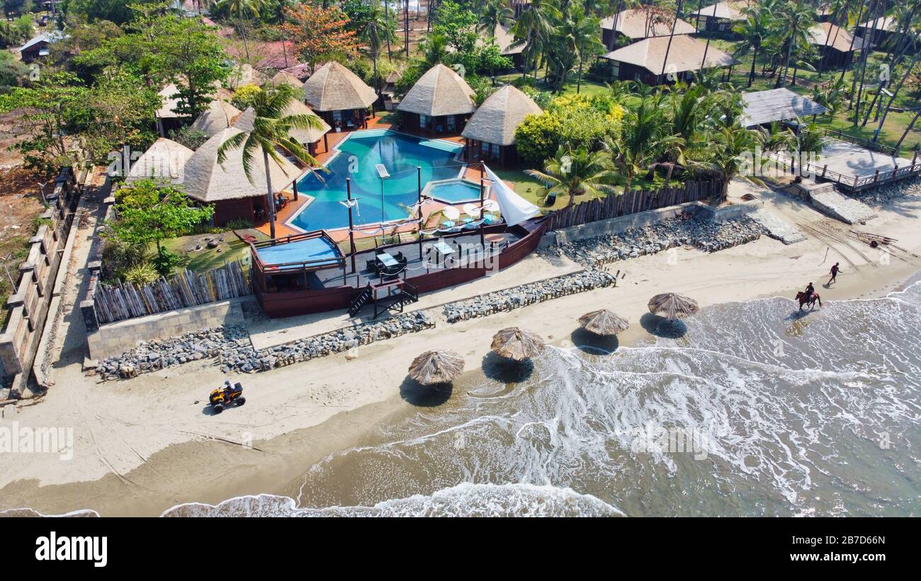 Freshwater fish of myanmar hi-res stock photography and images - Alamy