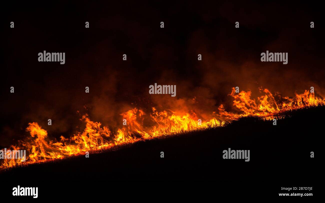 Burning oil field hi-res stock photography and images - Alamy