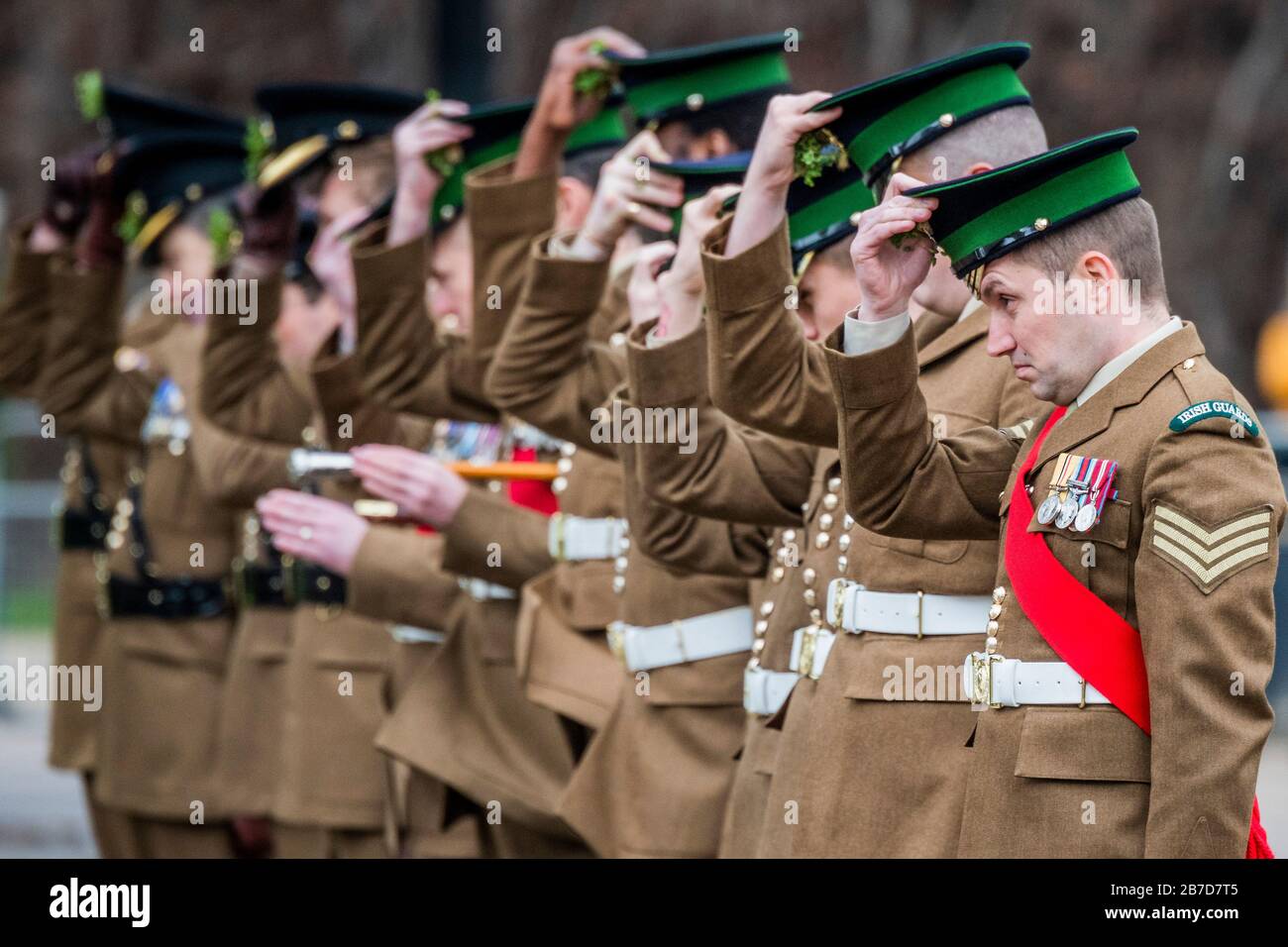 Regiments st patricks day parade hi-res stock photography and images ...