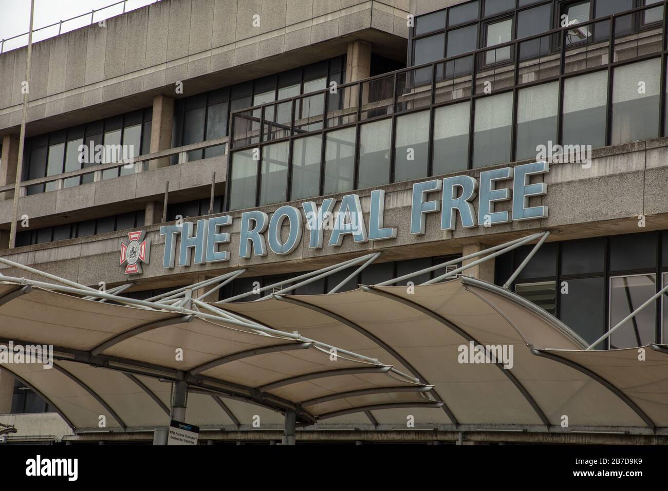 Royal free hospital in hampstead hi-res stock photography and images ...