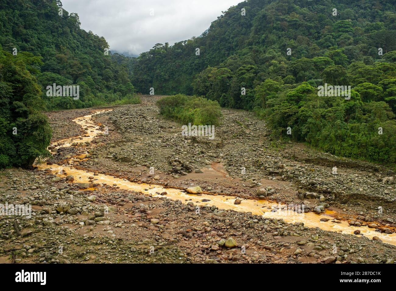 Rio Sucio, Braulio Carrillo National Park, Costa Rica, Centroamerica ...