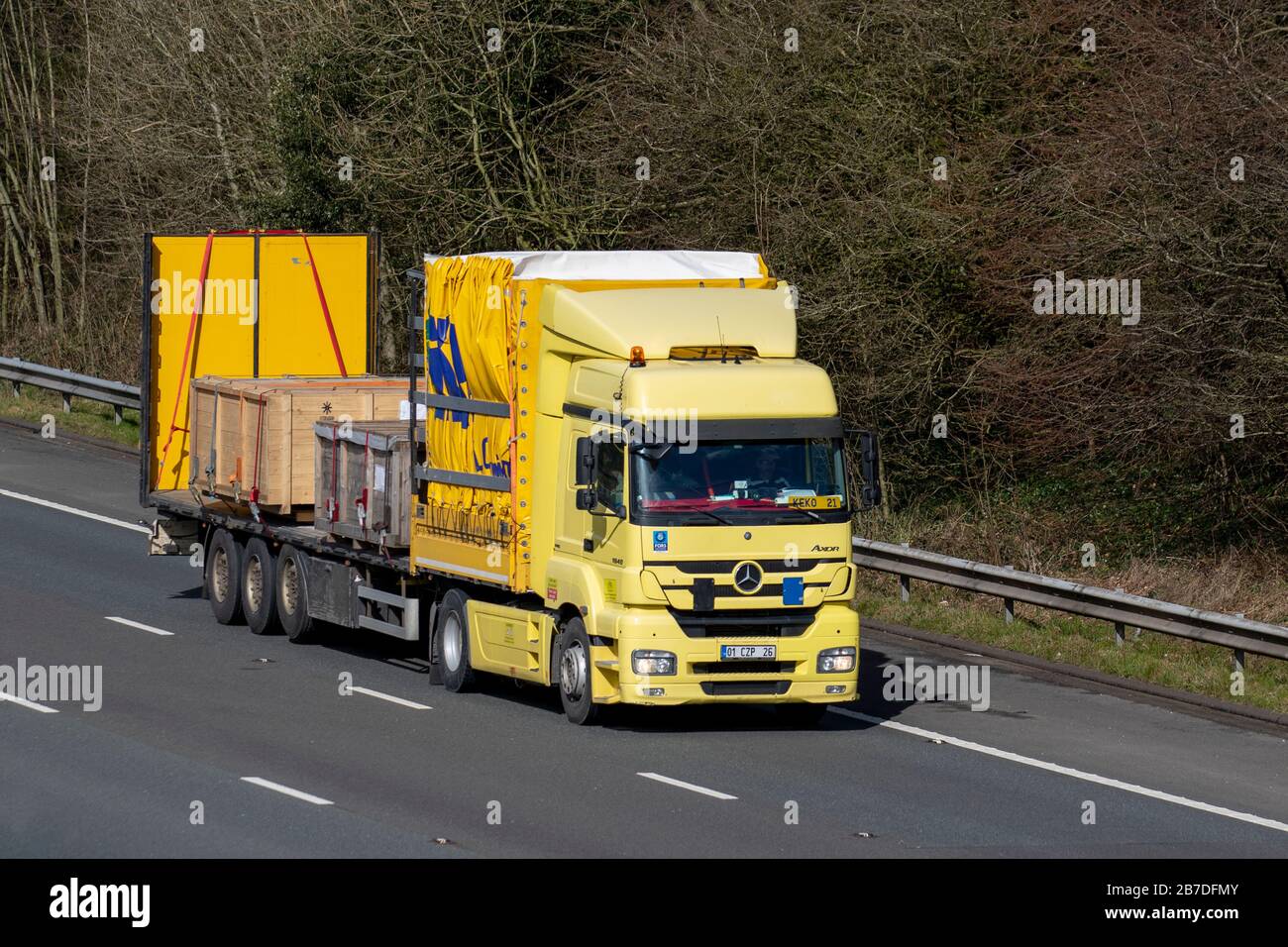 Mercedes benz axor trucks hi-res stock photography and images - Alamy