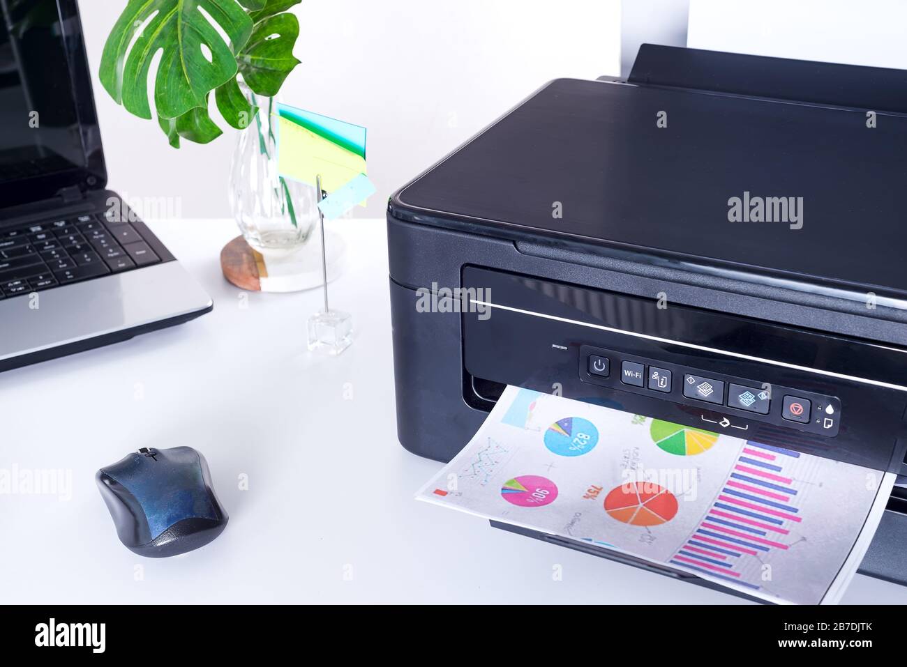 Isolated photo of a printer hi-res stock photography and images - Alamy